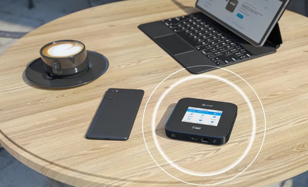 NETGEAR launches Nighthawk M7 Pro Mobile Hotspot - Review Central ...