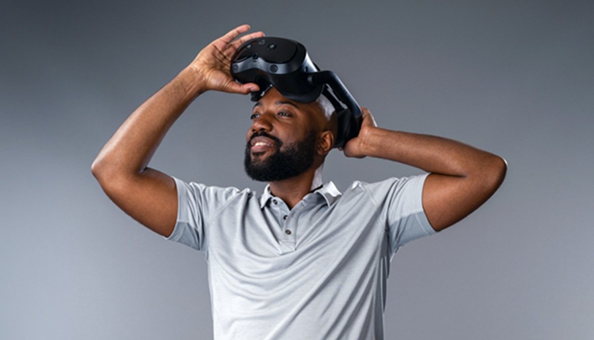 HTC VIVE launches VIVE Focus Vision XR headset - Review Central Middle East
