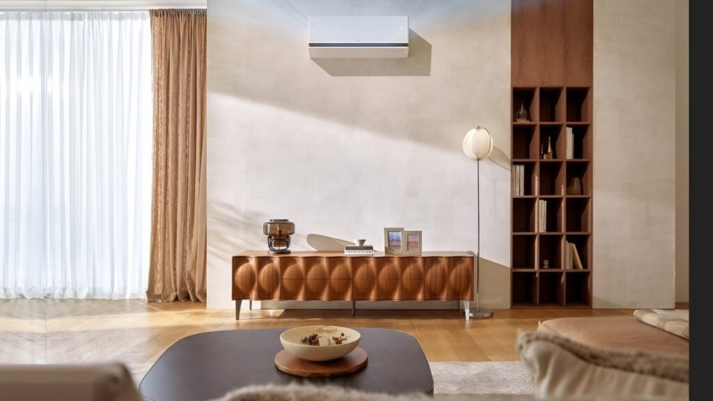 LG's Smart AC redefines summer cooling comfort in gulf - Review Central ...